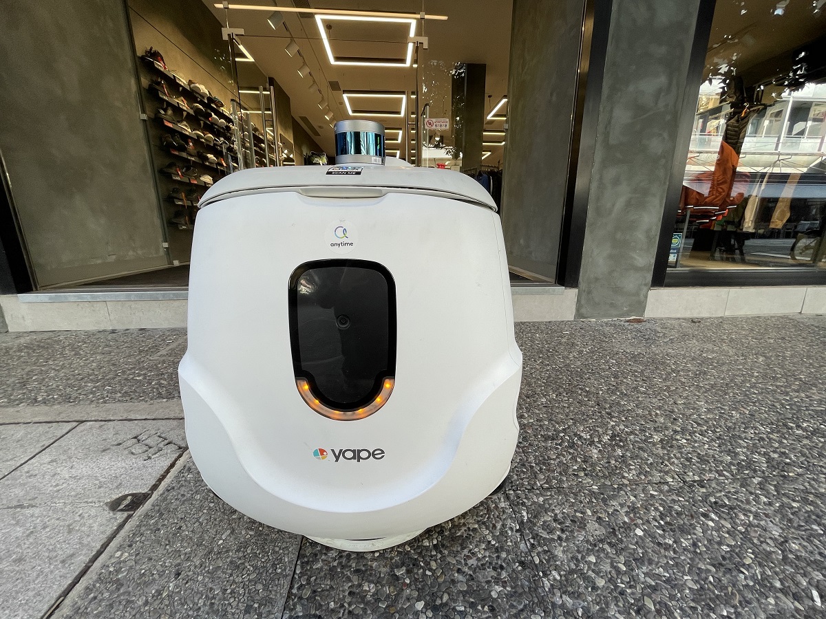 H Anytime πρωτοπορεί και ασφαλίζει τα delivery robots στα Τρίκαλα ...