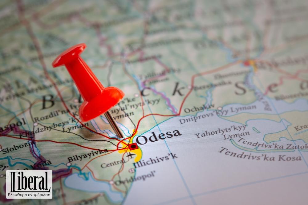 Ρωσική επίθεση σε δύο ουκρανικά λιμάνια: Ένας νεκρός, οκτώ τραυματίες ...